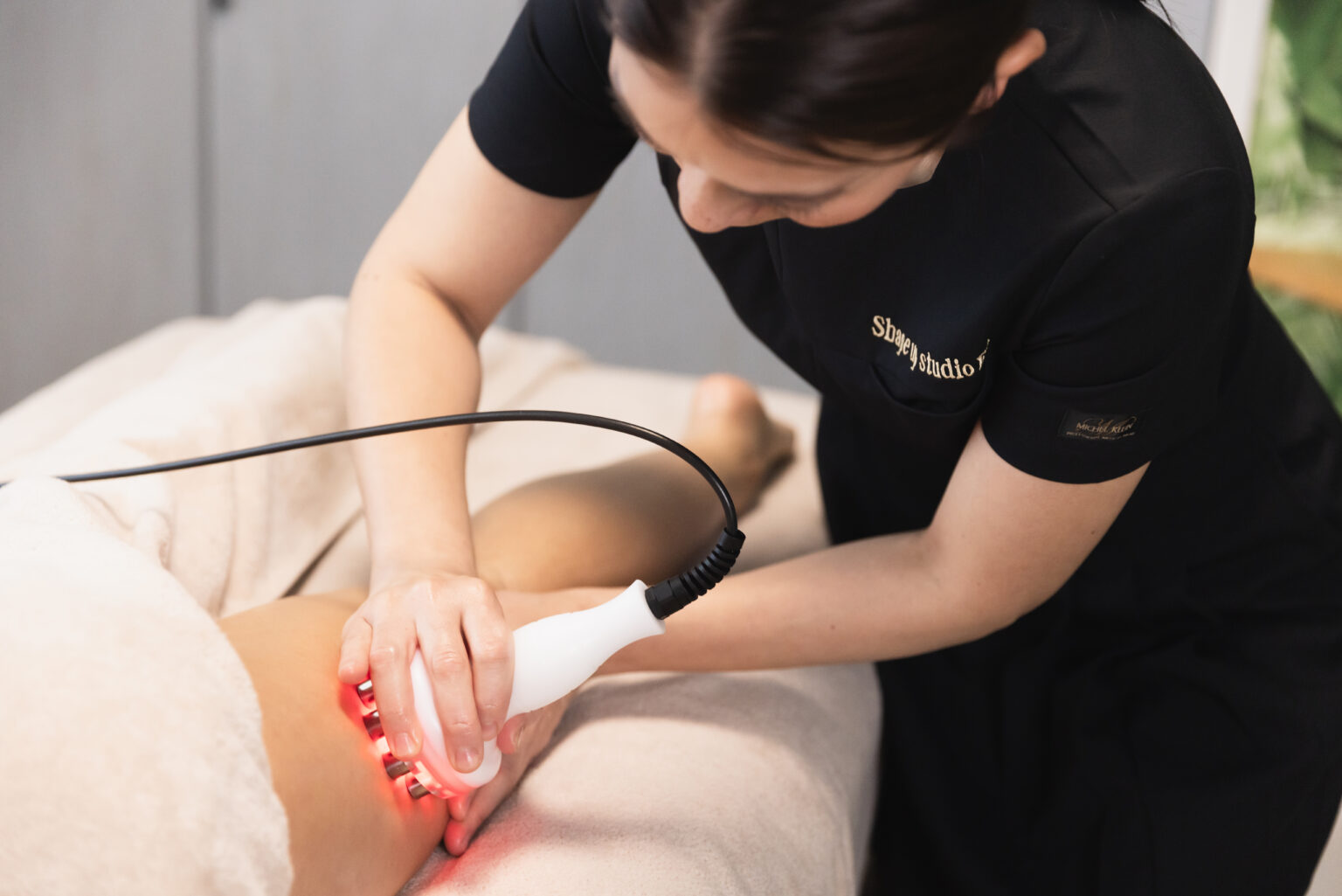 セルライトエステ通い放題の人気コース | Shape up studio ES